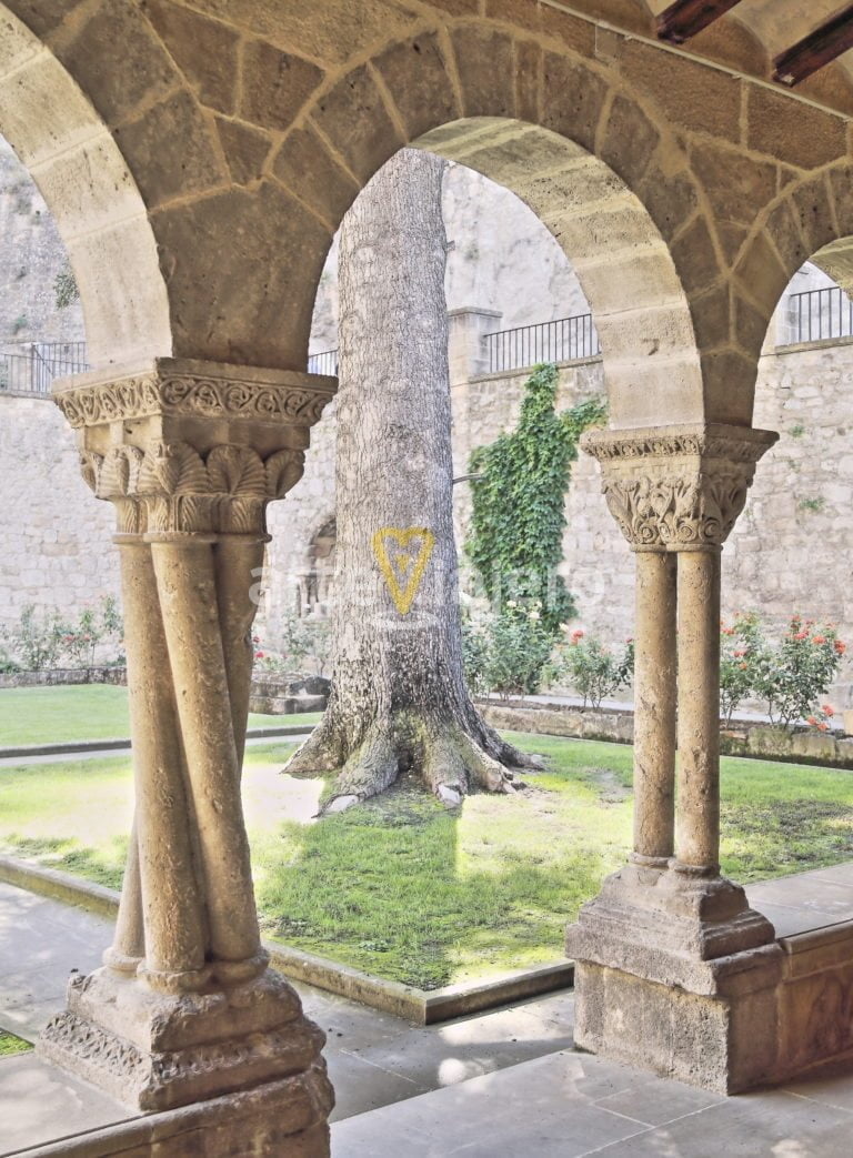 Columnas Torsadas, Claustro Románico - ArteViajero