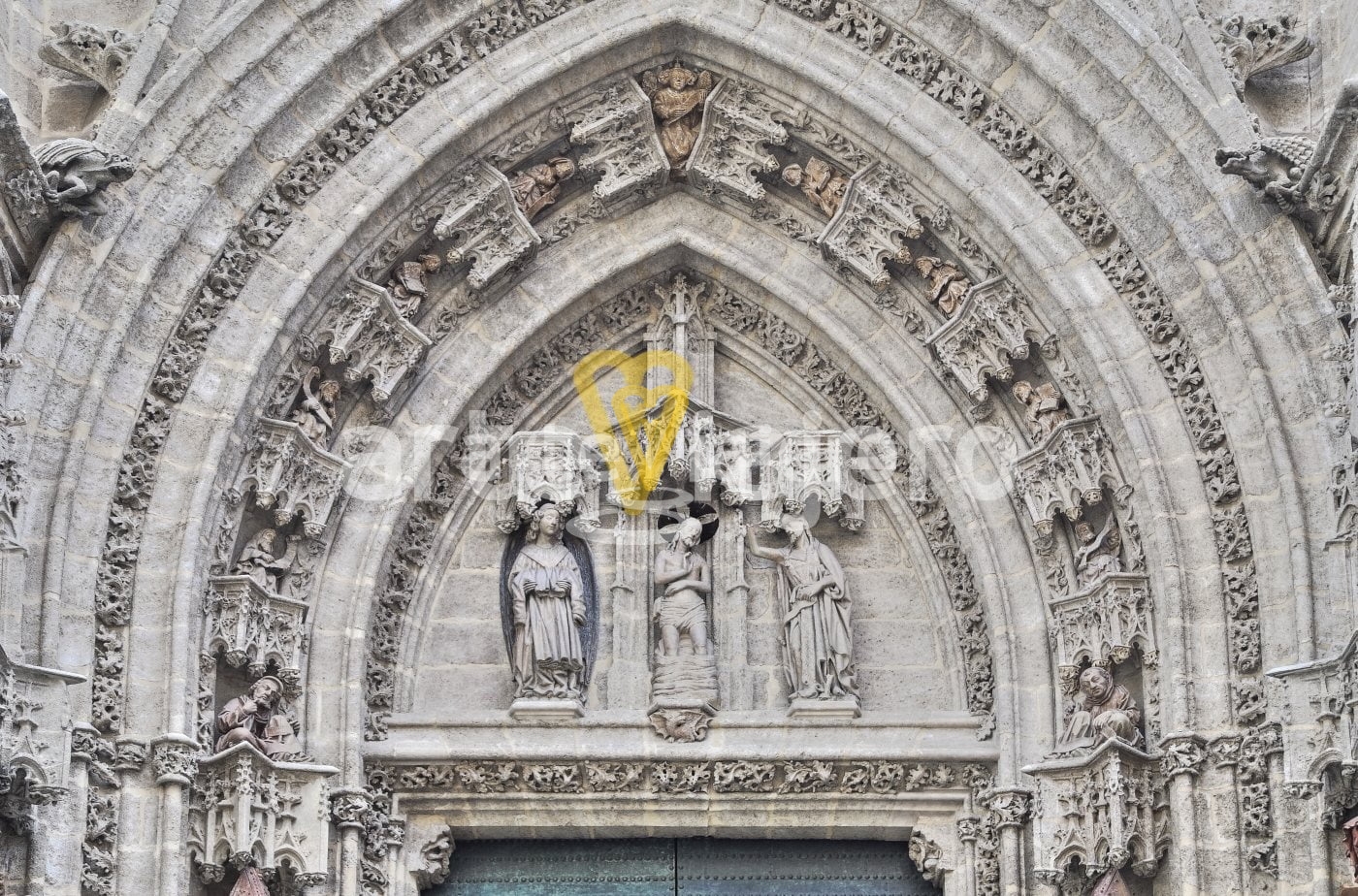 Tímpano Gótico - ArteViajero