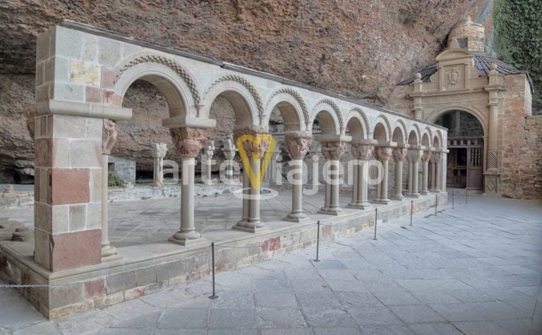 Claustros románicos - ArteViajero