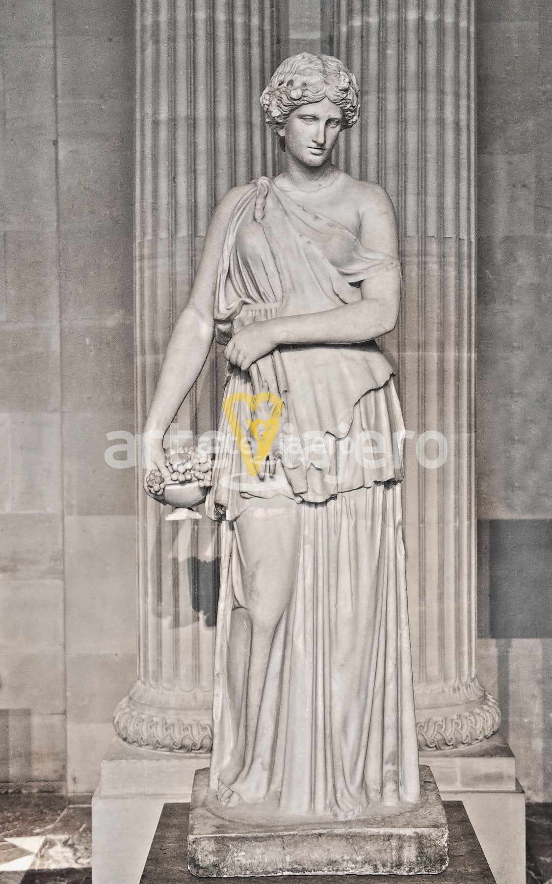 Ménade: Escultura Romana del Siglo II - ArteViajero