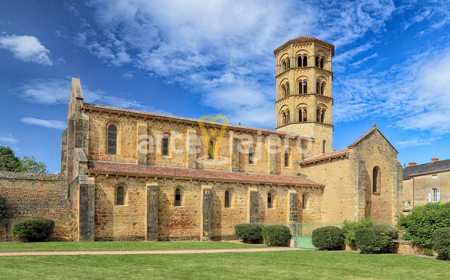 Anzy-le-Duc - ArteViajero