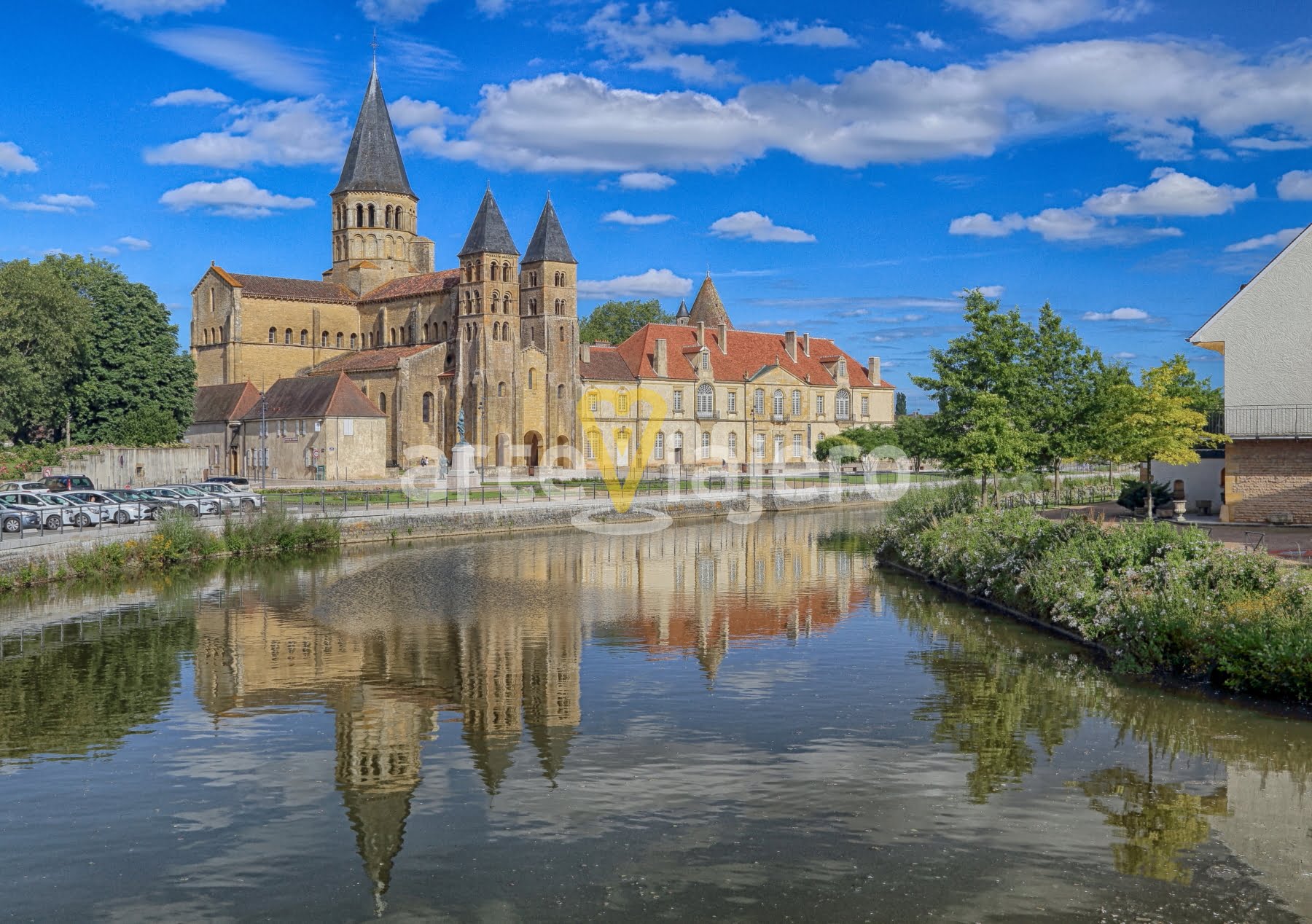 Paray-le-Monial - ArteViajero