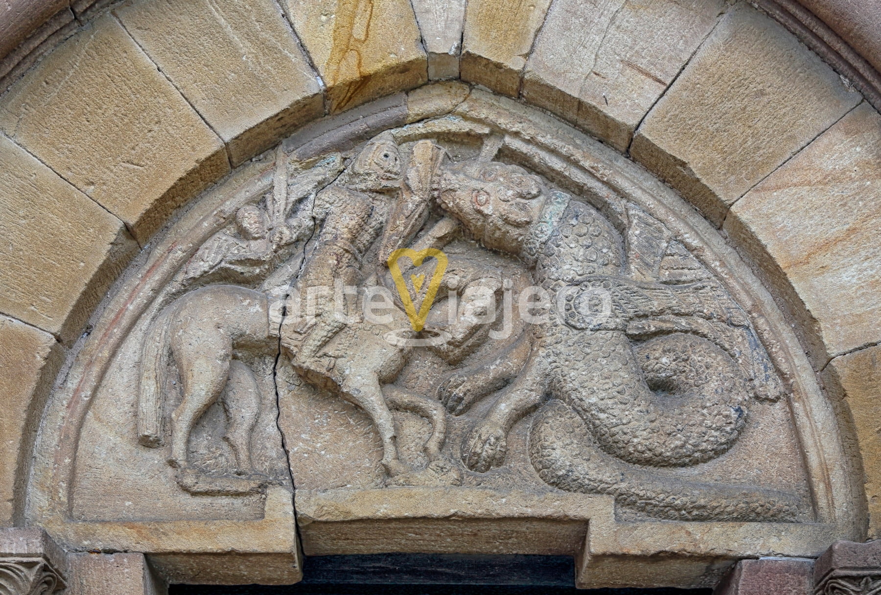 Tímpanos románicos: gran selección de escultura románica