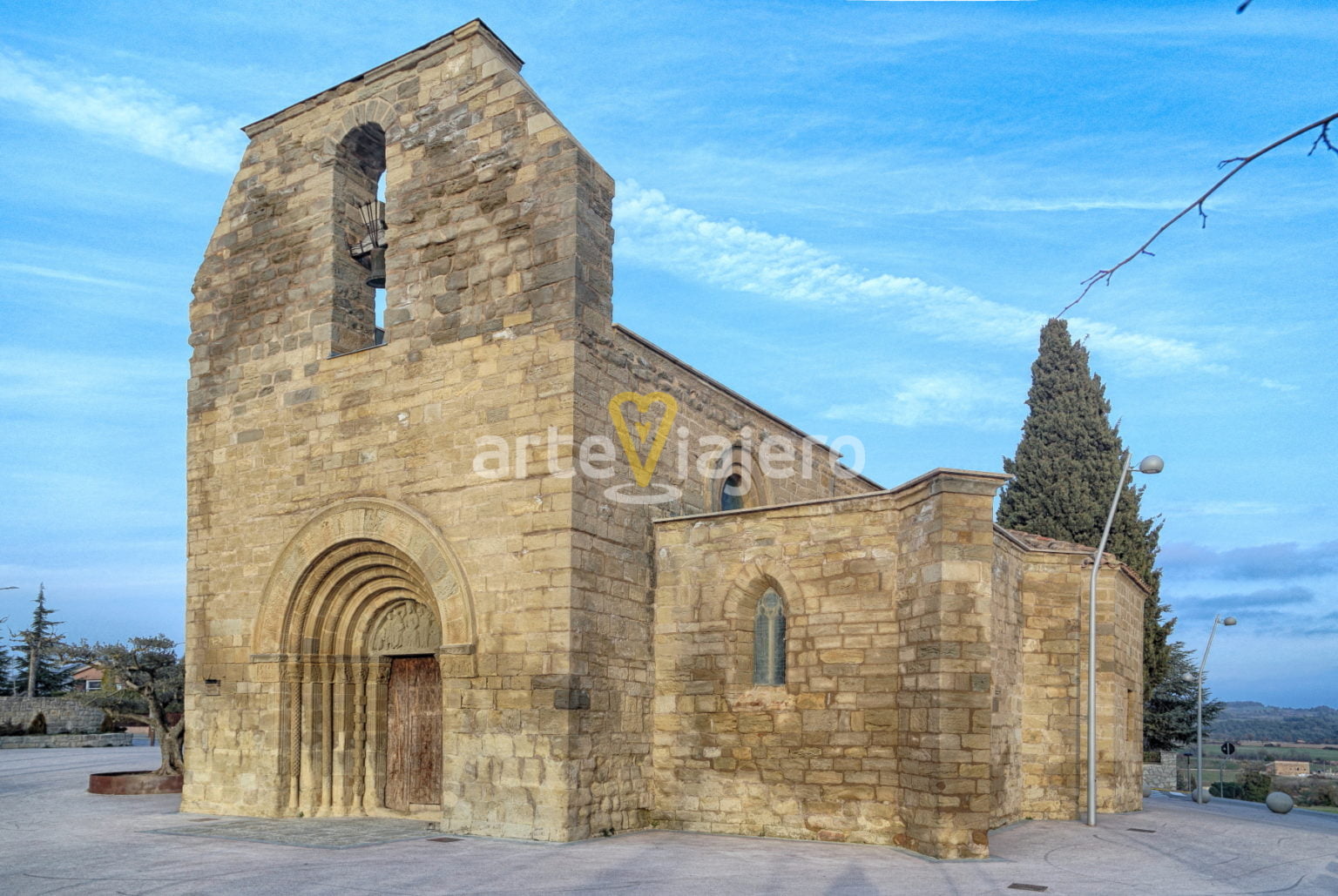 Iglesia de Santa María de Bell-lloc - ArteViajero