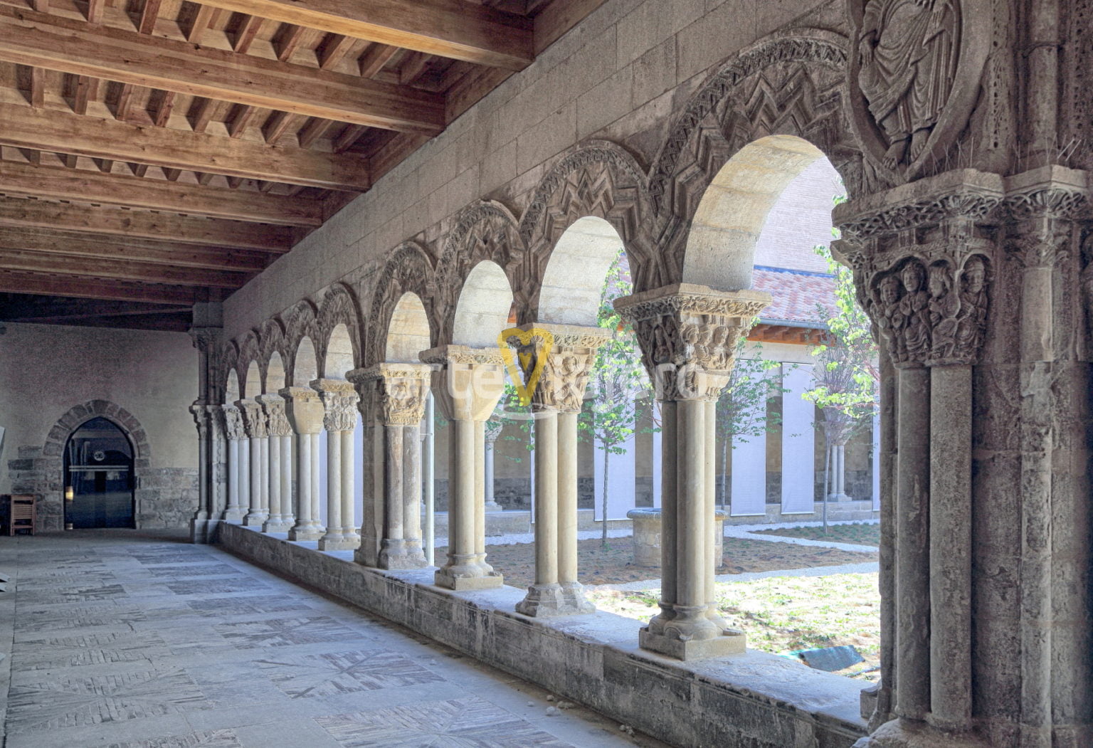 Claustro románico de la Catedral de Tudela - ArteViajero