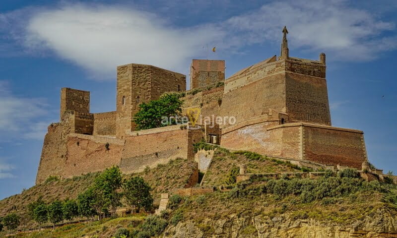 Castillo templario de Monzón - ArteViajero Castillo templario de Monzón - ArteViajero